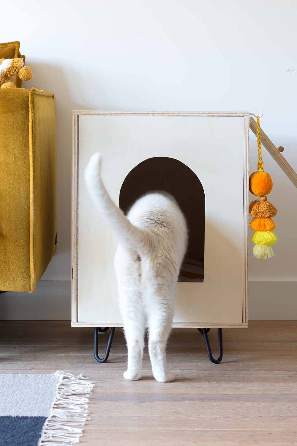 Diy kattenhuisje van hout voor Mos en Def - Enter My Attic