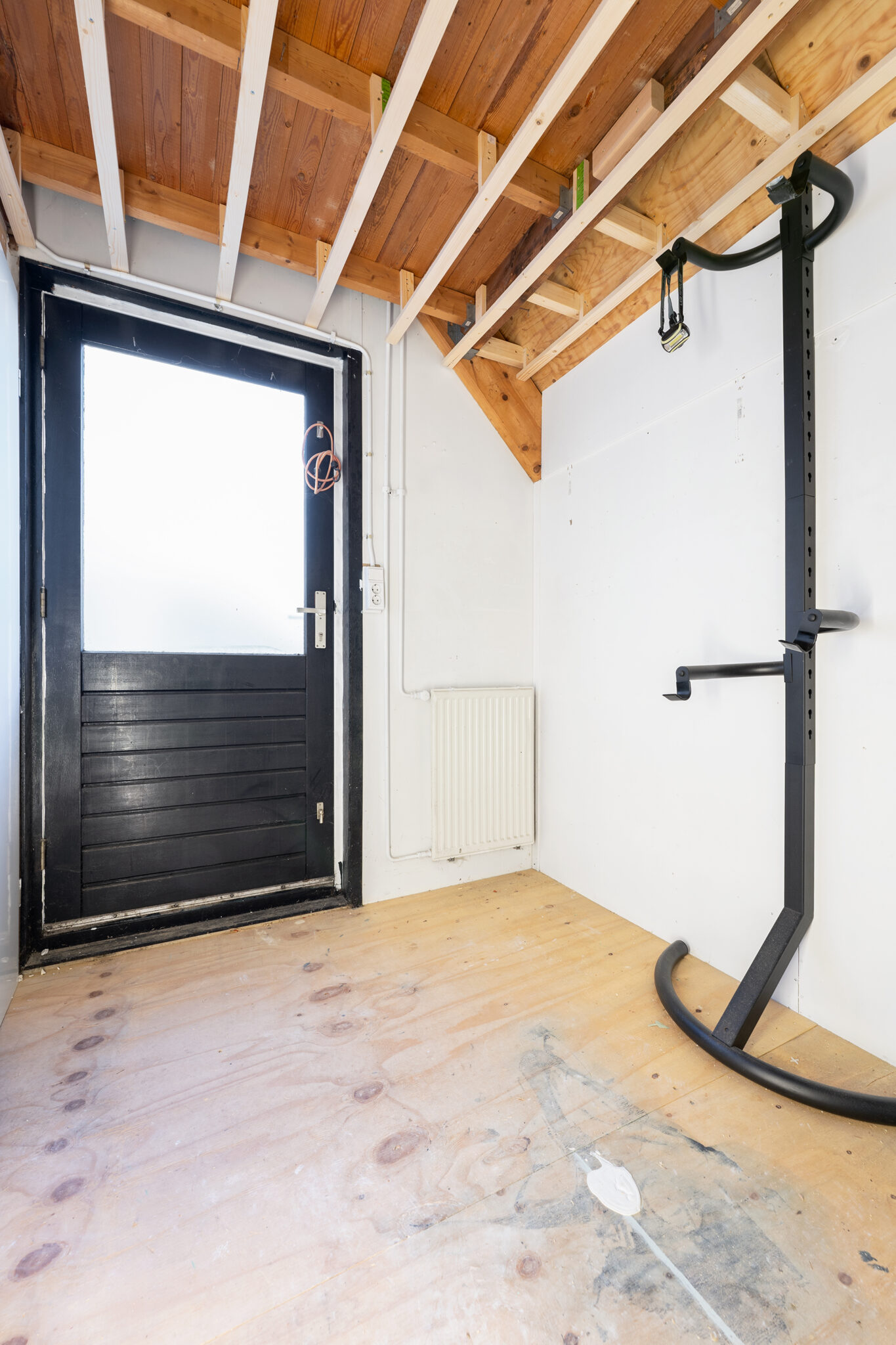 Make-over berging met opbergkast - Enter My Attic